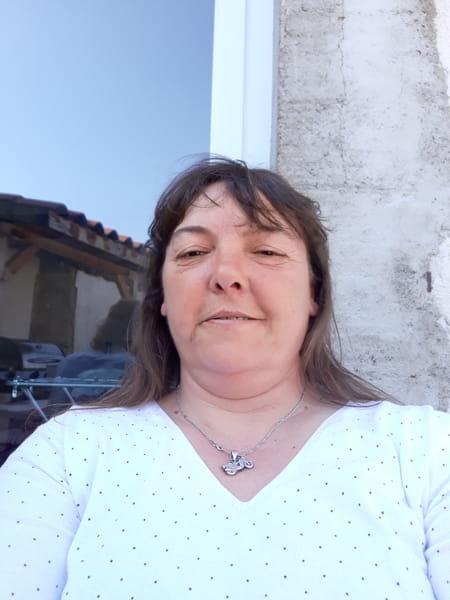 Catherine FAYE (CATHERINE FAYE) (COULOUVRAY BOISBENATRE, BARD, MONTBRISON) - Copains d'avant